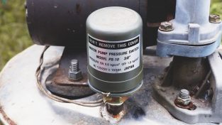วิธีเปลี่ยนและตั้งค่า Pressure Switch ปั๊มน้ำ - water-pump | ปั้มน้ำ ...